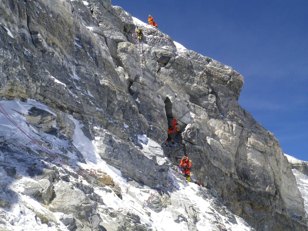 Images from Everest – Grant 'Axe' Rawlinson